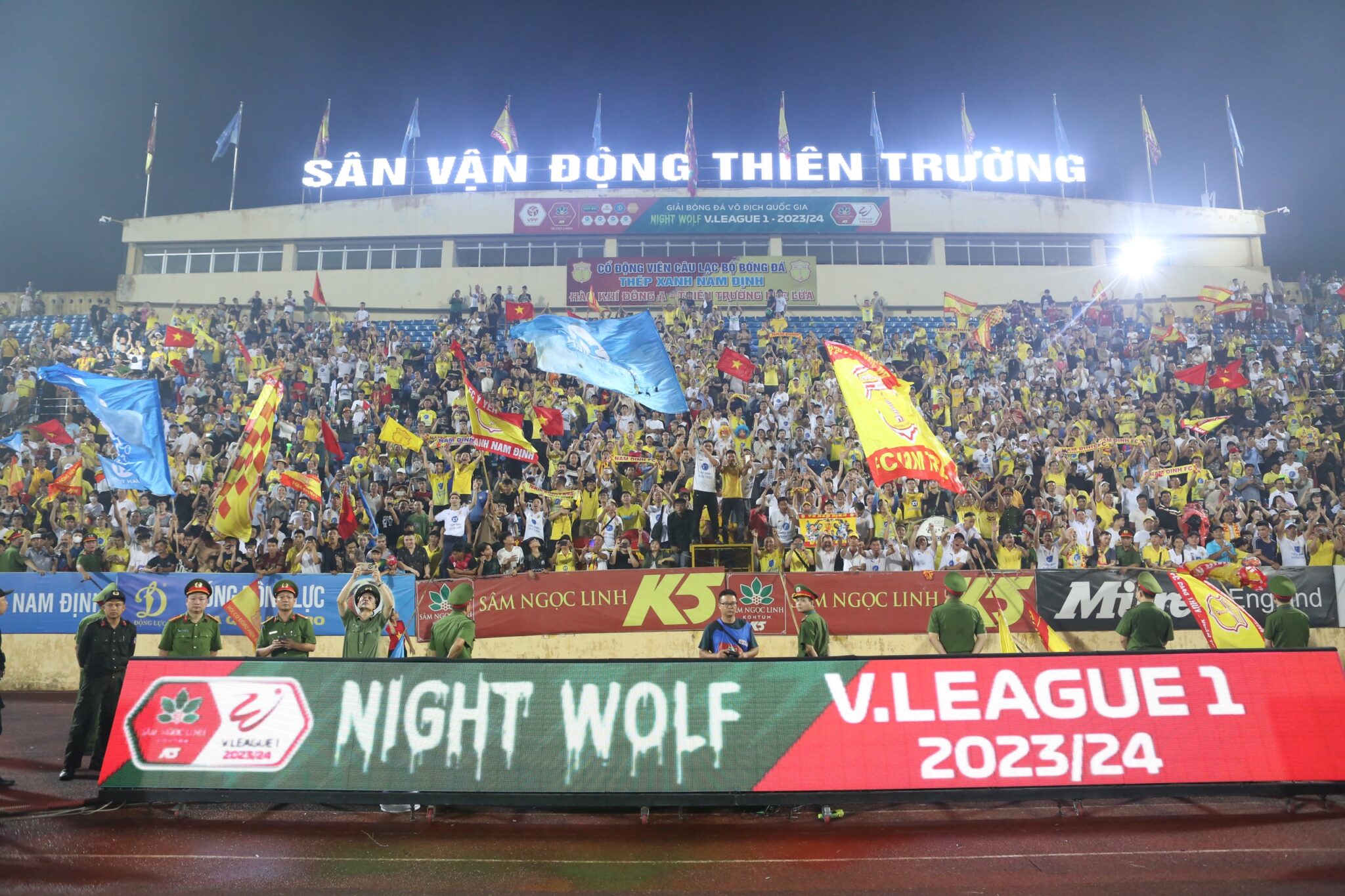 Chức vô địch lịch sử của CLB Thép Xanh Nam Định | VPF